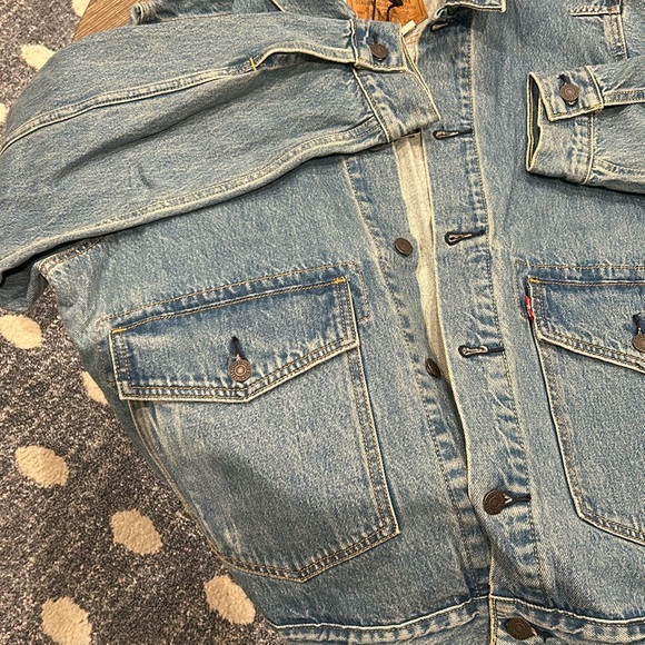 Levi's | Jackets & Coats | Vintage Inspired Unique Bottom Pockets Retro ...